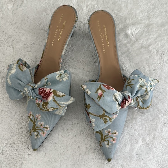 brock collection | Shoes | Brock Collection Tabitha Simmons Floral ...